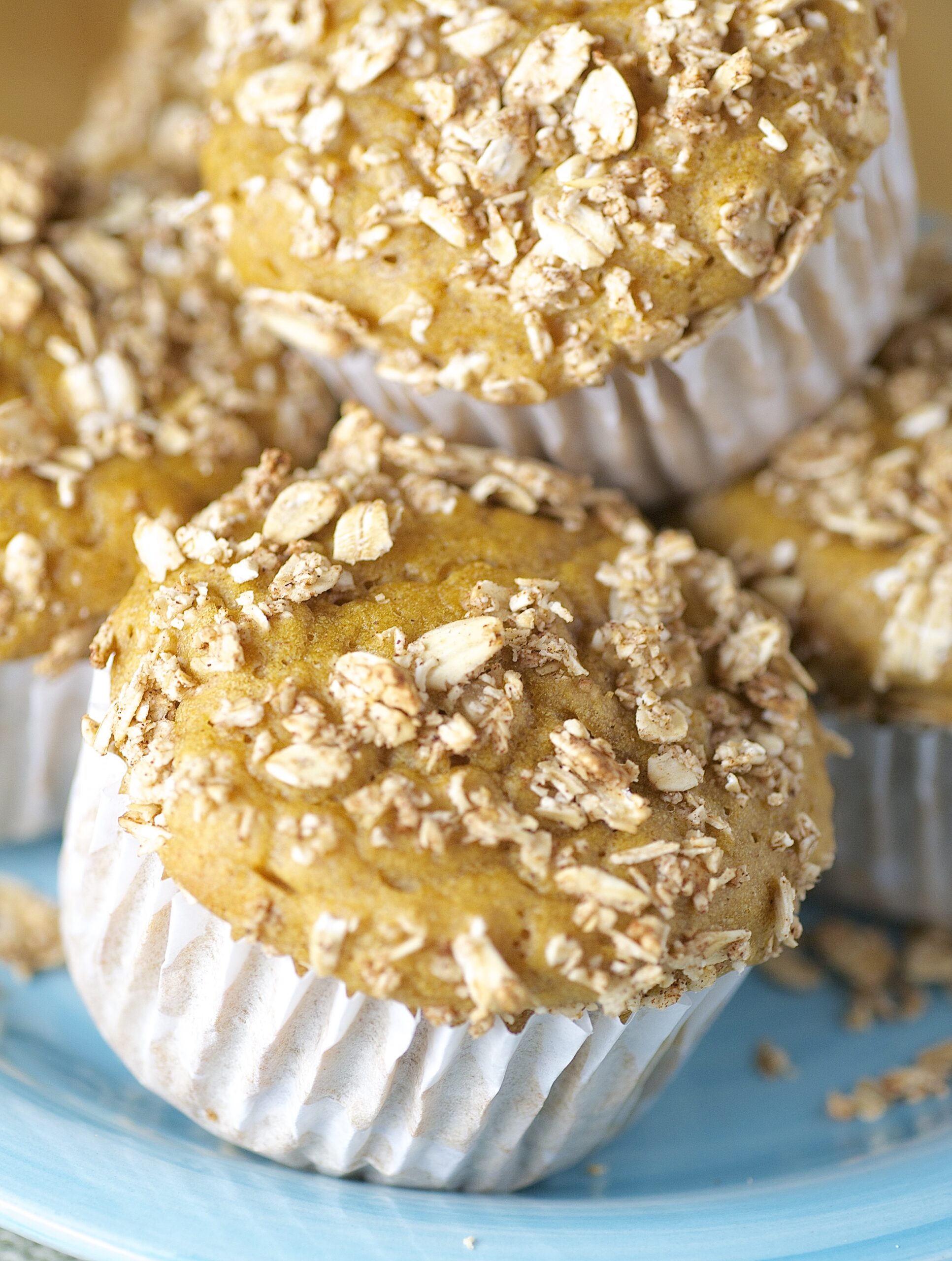 Granola-Topped Pumpkin Maple Muffins - Feasting on Fruit