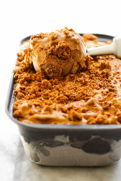 Gingerbread Nice Cream {With Vegan & GF Cookie Crumbles!}