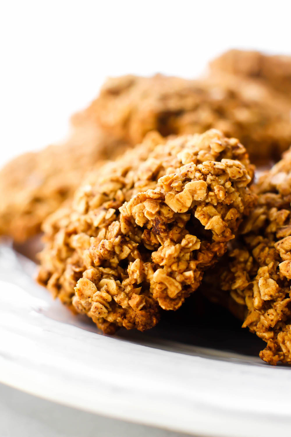 Chunky Oatmeal Vegan Gingersnap Cookies | Gluten-Free & Oil-Free