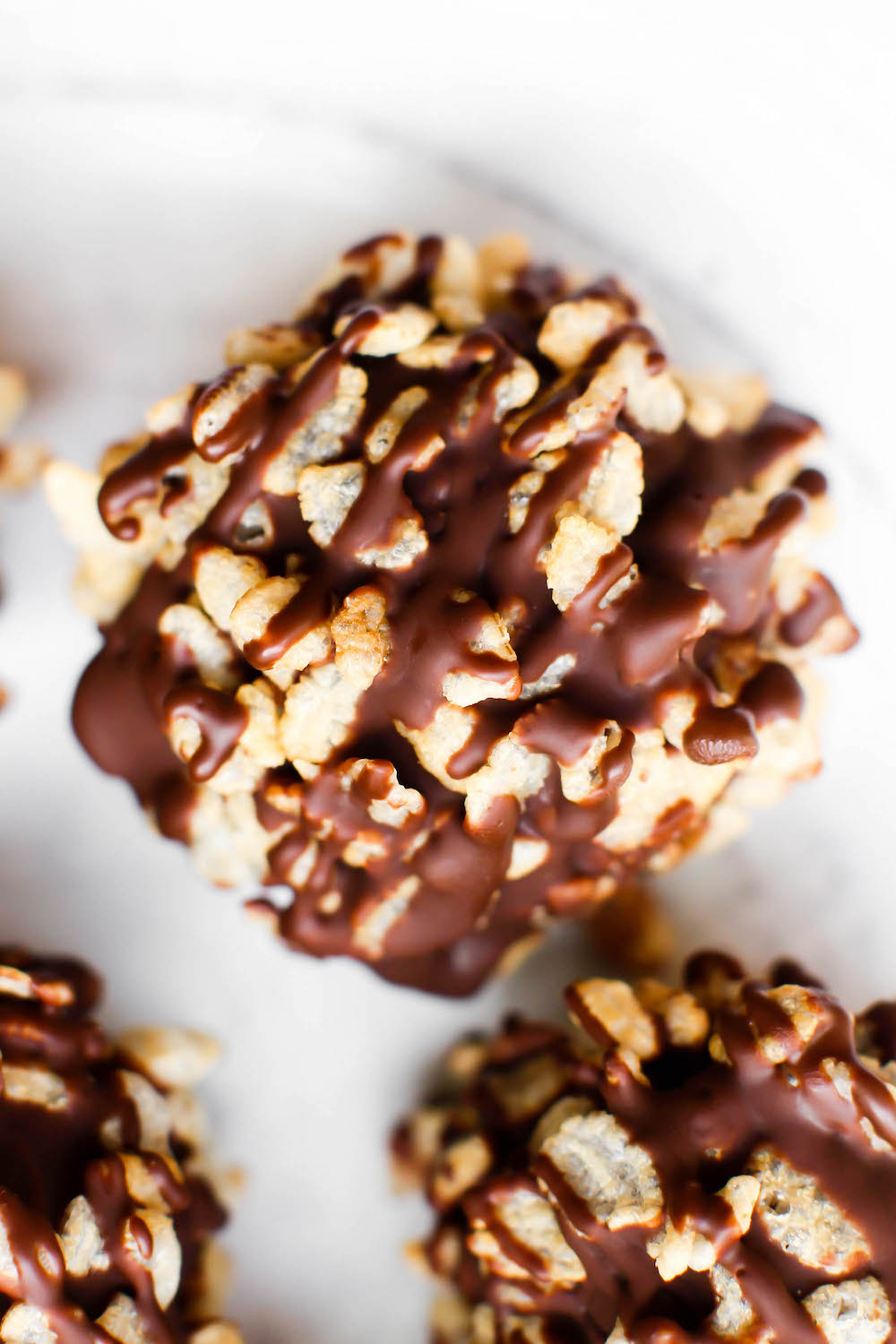 Rice Crispy Crunch Chocolate Truffles | Healthy Vegan Decadence