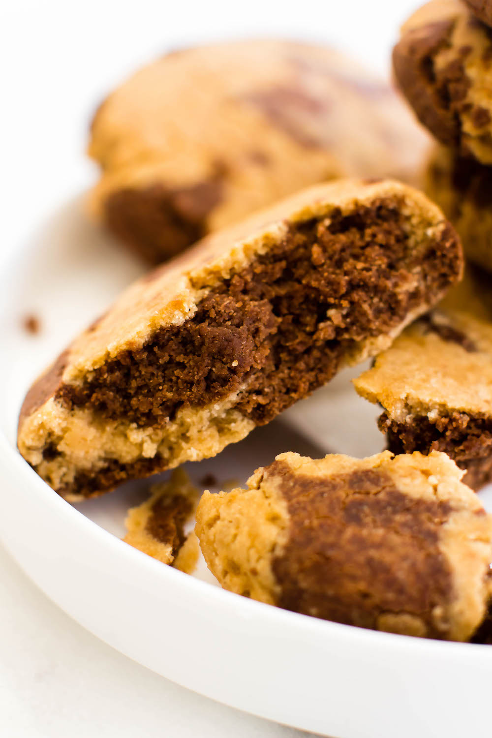 Chocolate & Vanilla Marble Cookies {Vegan, Gluten-Free, Oil-Free}