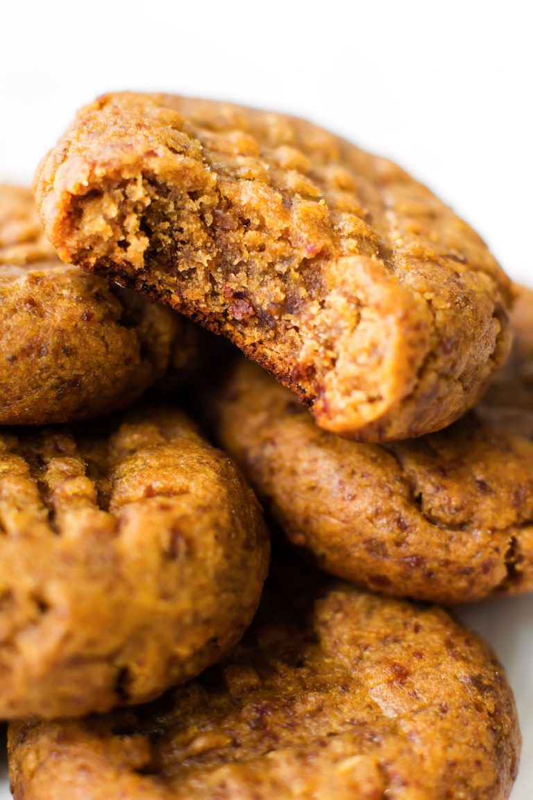 Vegan Grain-Free Peanut Butter Cookies {refined sugar-free}