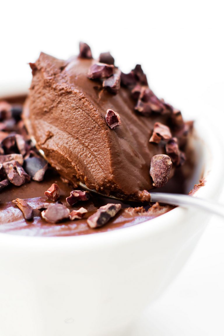3-Ingredient Vegan Chocolate Pots | Paleo, Date-Sweetened, SO decadent!