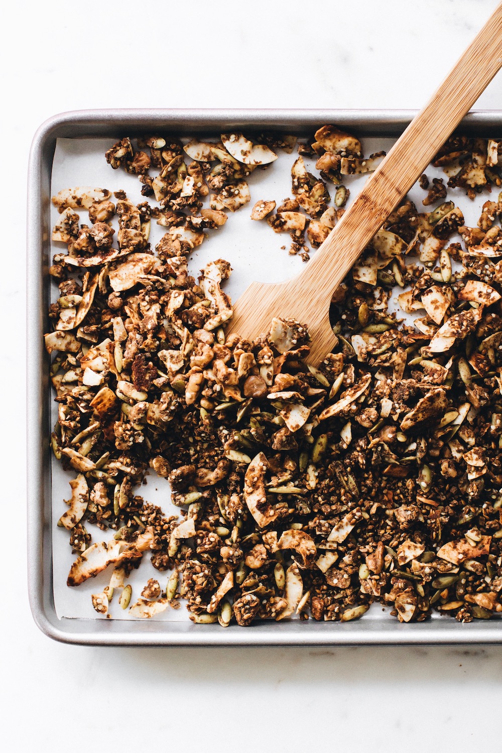 Homemade Almond Milk + Almond Pulp Granola | Feasting on Fruit