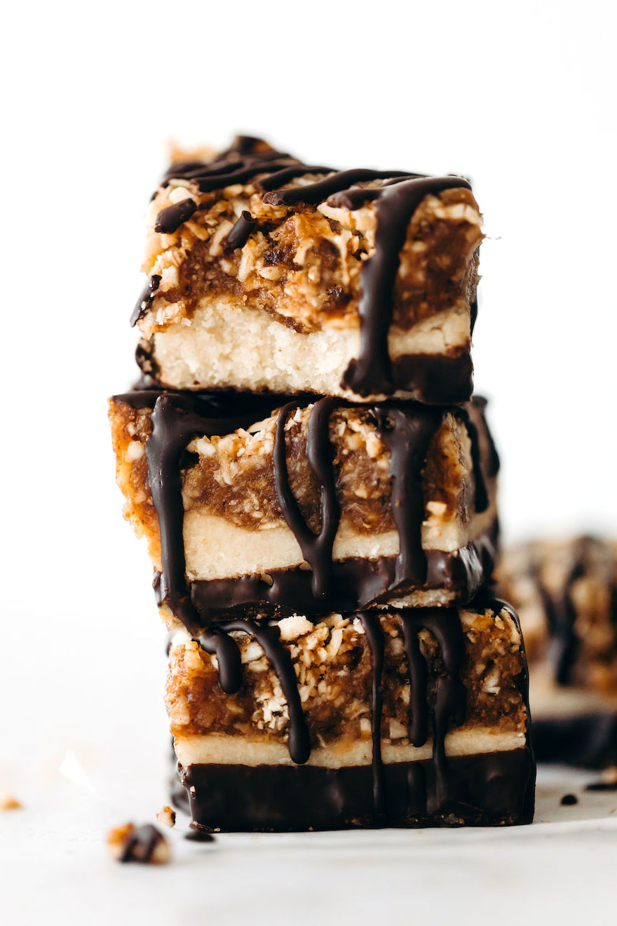 Samoa Cookie Bars (vegan + paleo) | Feasting on Fruit