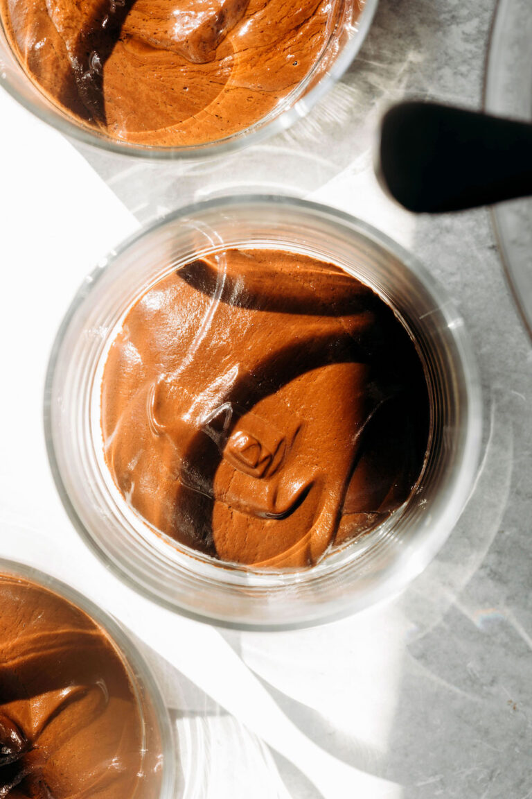 Chocolate Hazelnut Matcha Pudding (vegan + paleo) | Feasting on Fruit