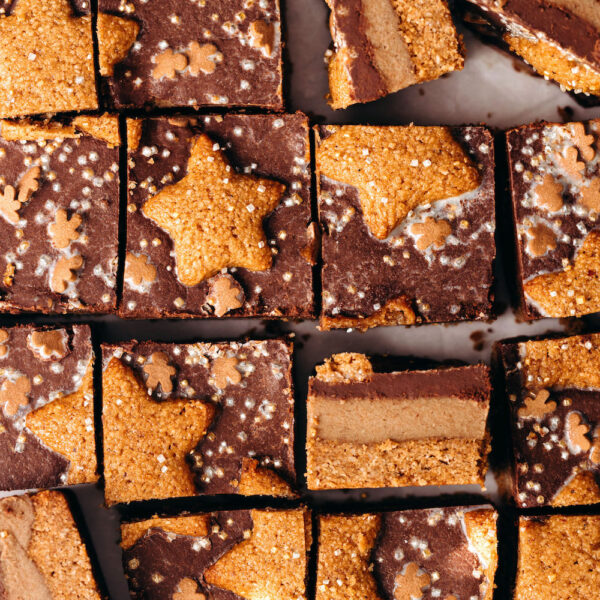 Gingerbread Caramel Slice (vegan + gluten-free) | Feasting on Fruit