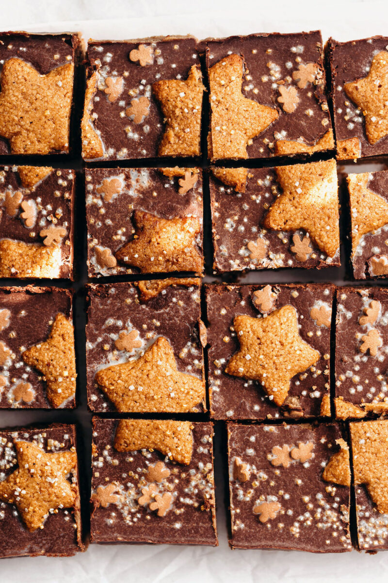 Gingerbread Caramel Slice (vegan + gluten-free) | Feasting on Fruit