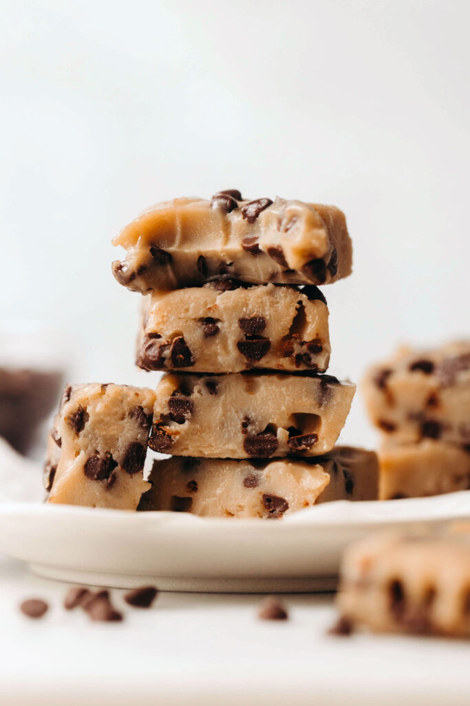 Cookie Dough Fudge (dairy-free) | Feasting on Fruit