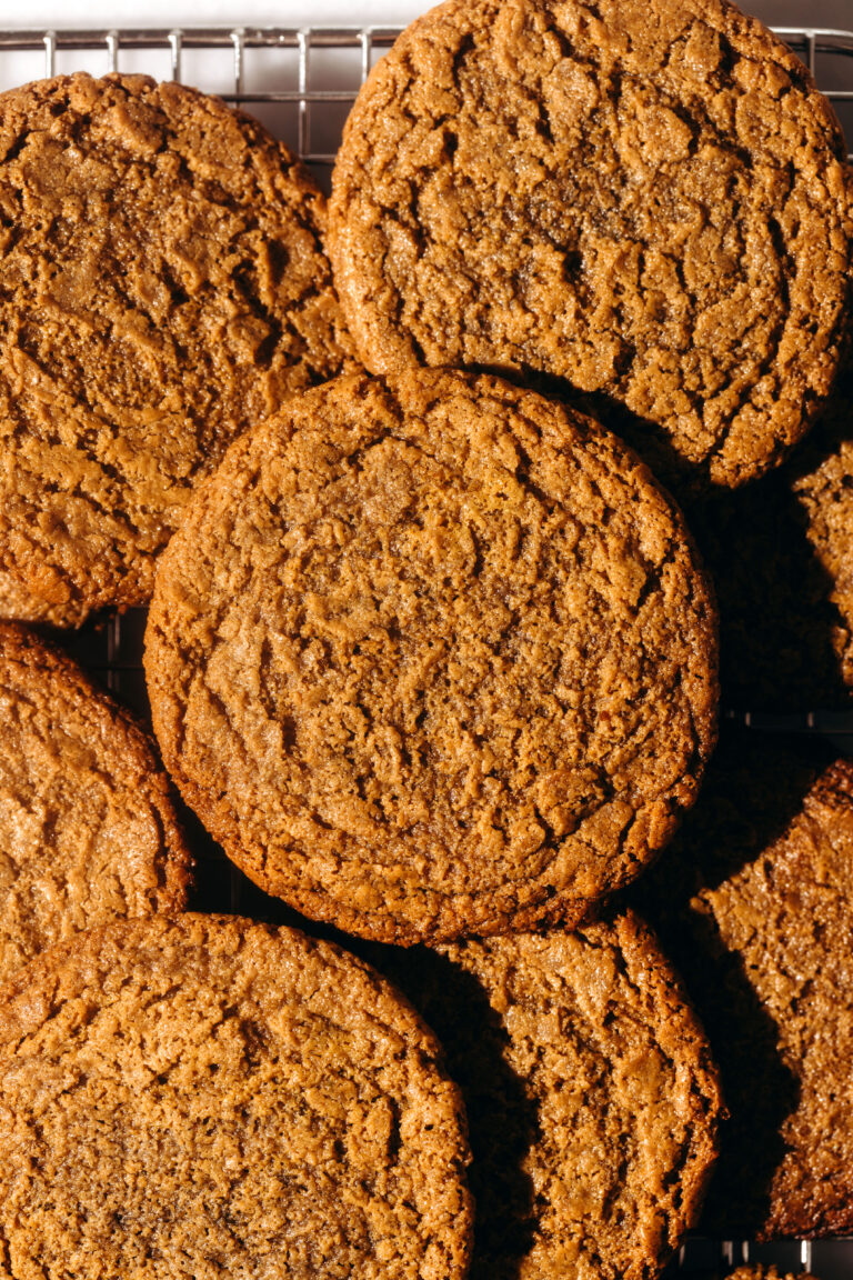 5 Ingredient Crispy Flourless Cookies (vegan + gluten-free) | Feasting ...