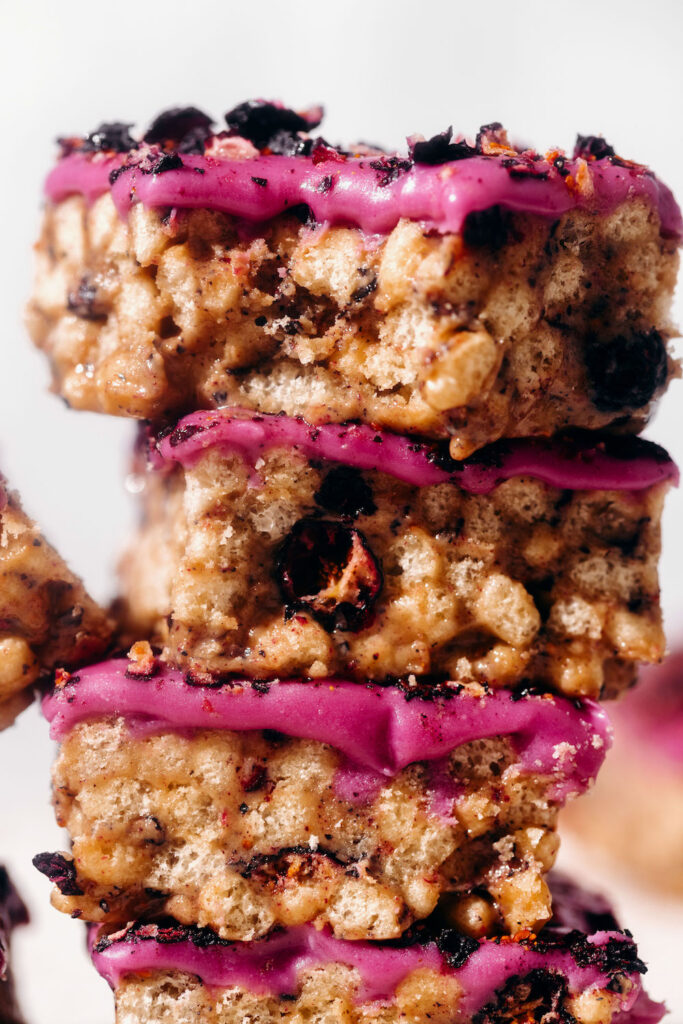 Blueberry Rice Crispy Treats (vegan + gluten-free) | Feasting on Fruit