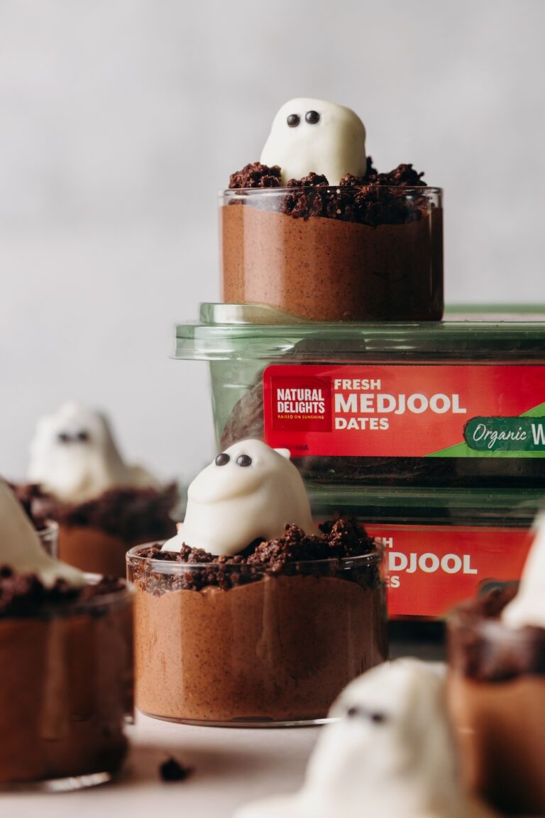Haunted Halloween Pudding Cups (dairy-free) | Feasting on Fruit