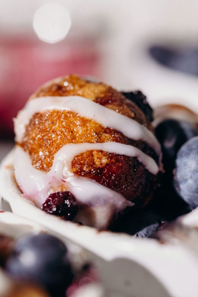 Blueberry Monkey Bread (vegan + gluten-free) | Feasting on Fruit